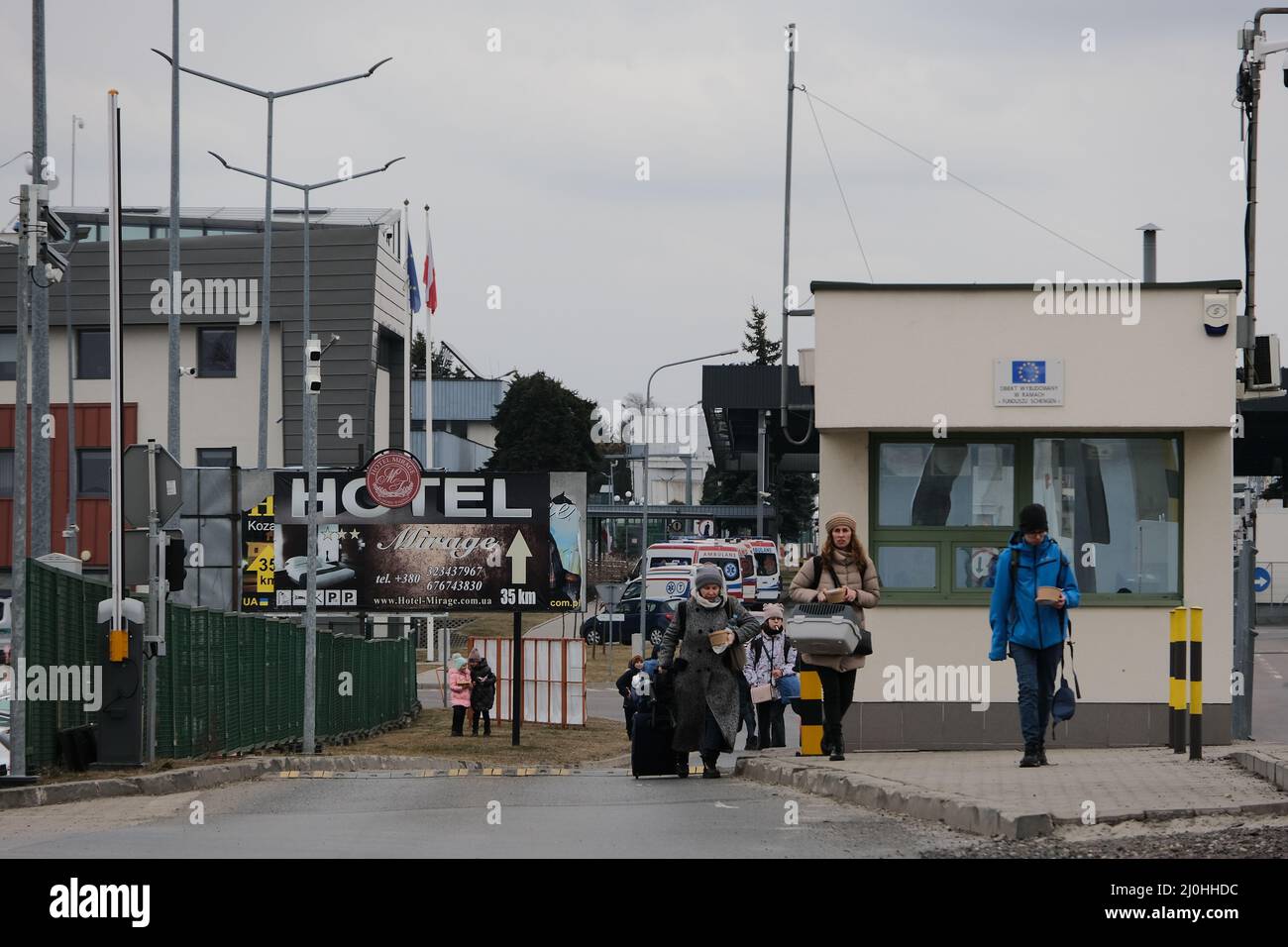 Polish ukrainian border crossing hi-res stock photography and images ...