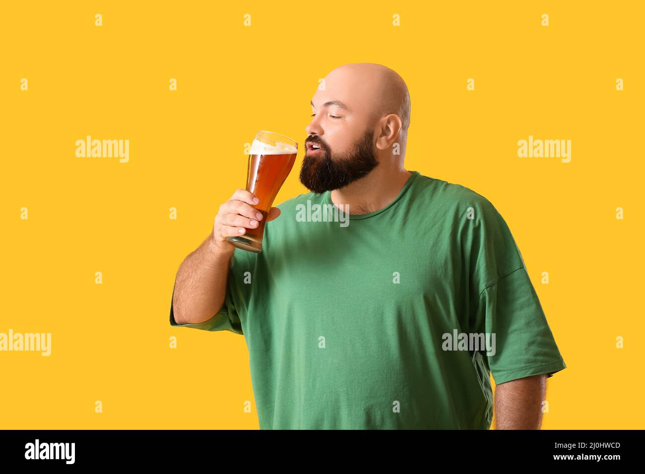 Yellow belly beer hi-res stock photography and images - Alamy