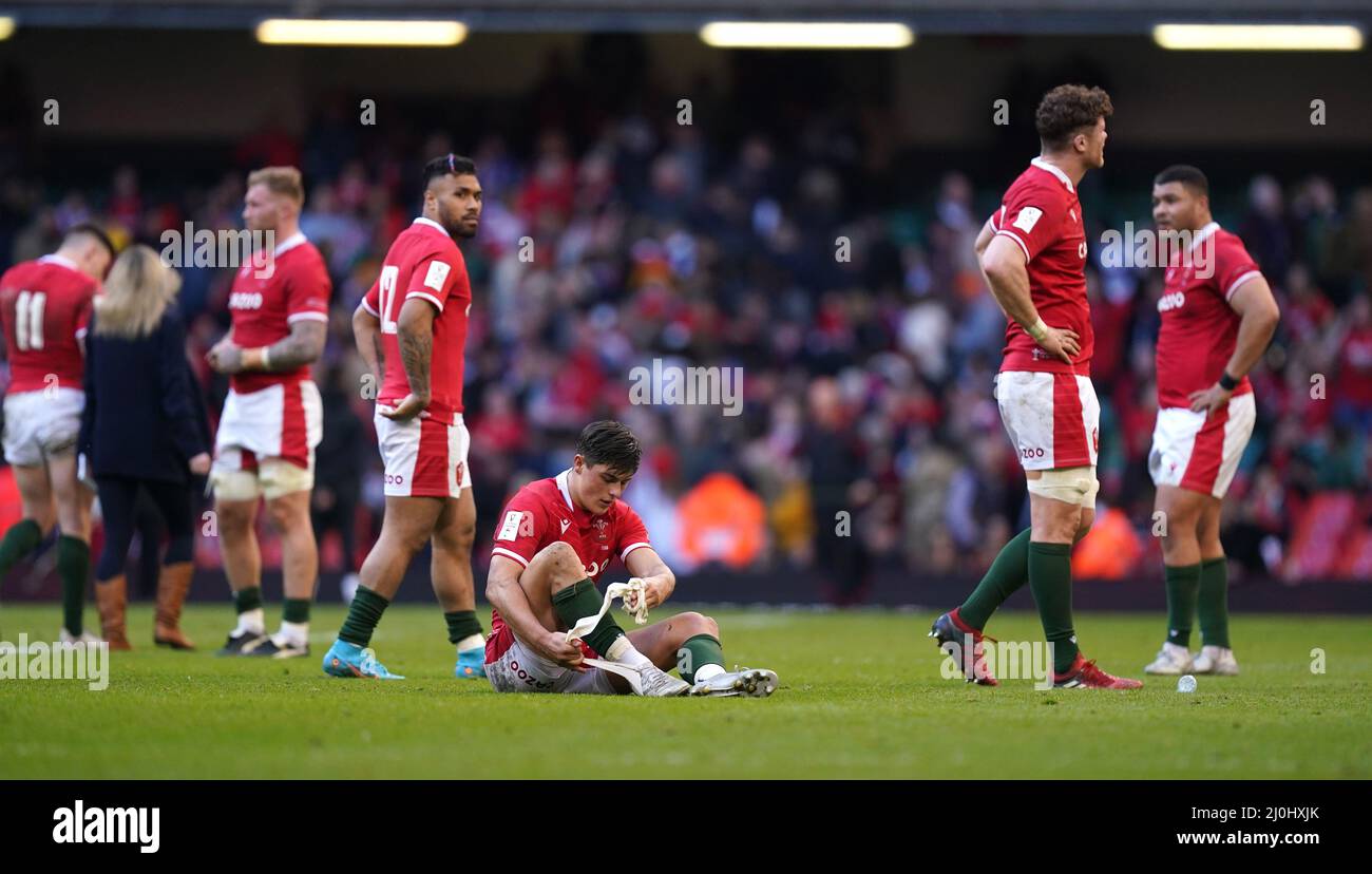 Louis rees zammit wales 2022 hi-res stock photography and images - Alamy