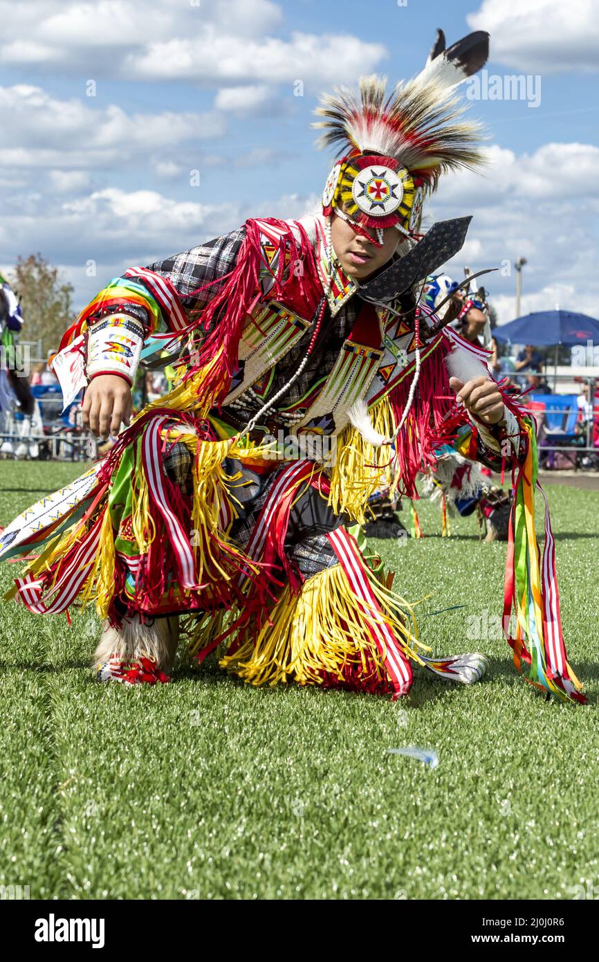 Powwow hi-res stock photography and images - Alamy