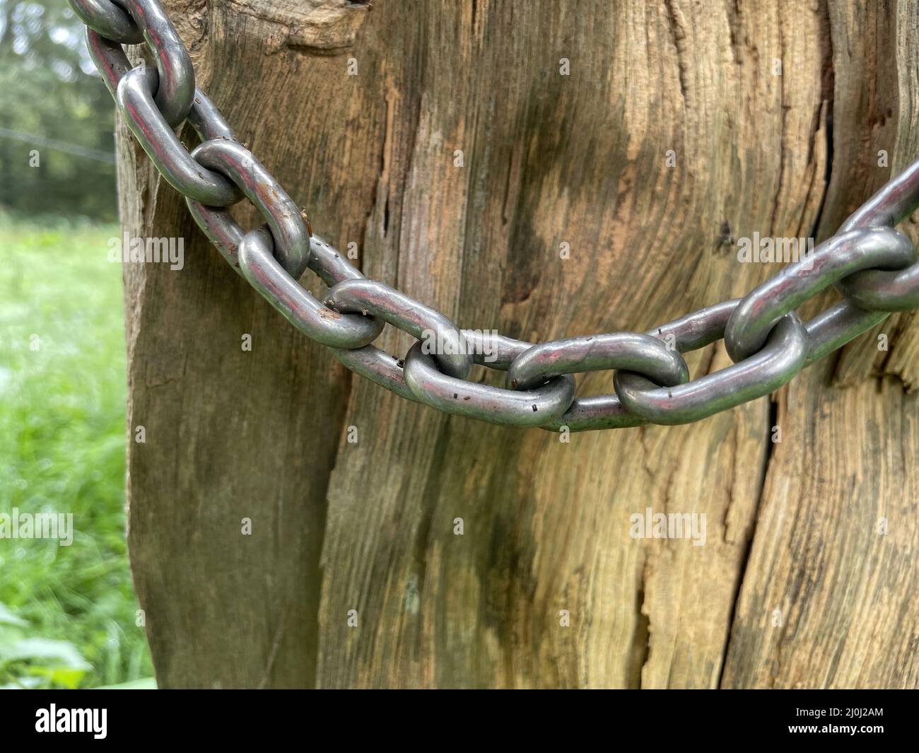 Silver metal trunk hi-res stock photography and images - Alamy