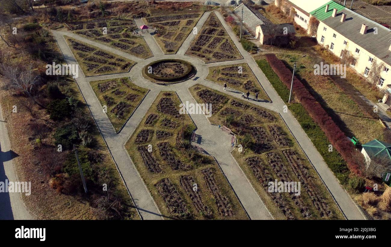 Walking above ground hi-res stock photography and images - Alamy