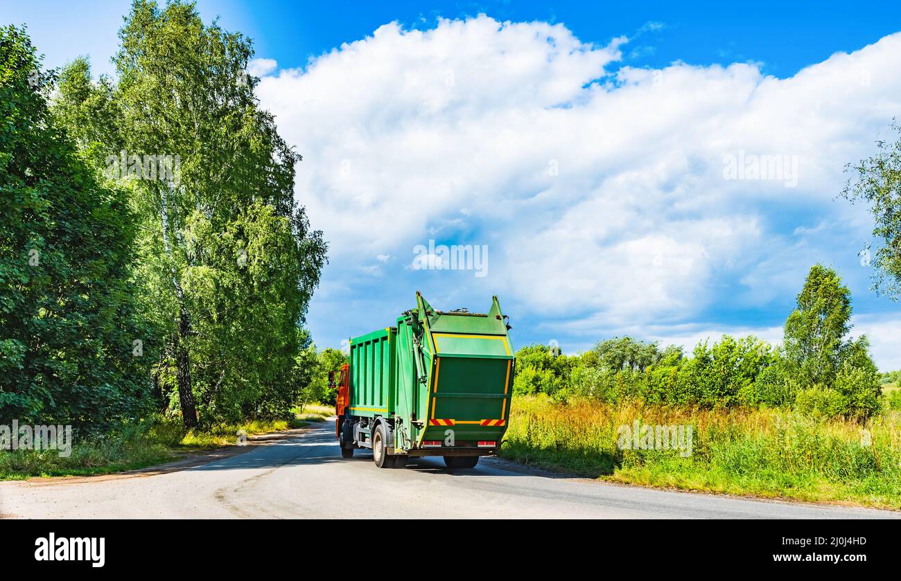 Garbage removal hi-res stock photography and images - Alamy