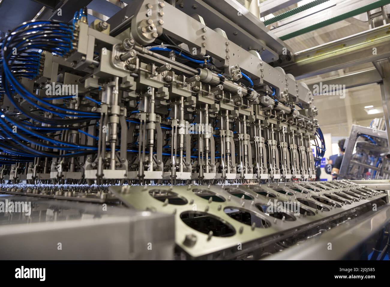 Food manufacturer production line hi-res stock photography and images ...