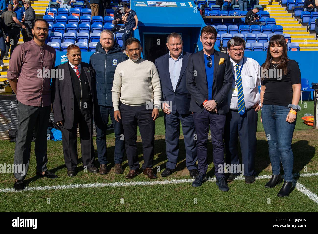 Half time group photo Stock Photo - Alamy