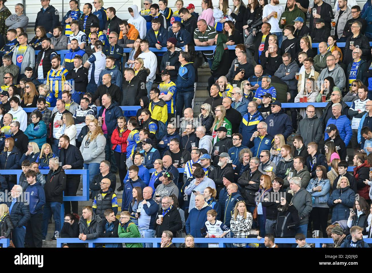 Warrington Wolves fans during the game Stock Photo - Alamy