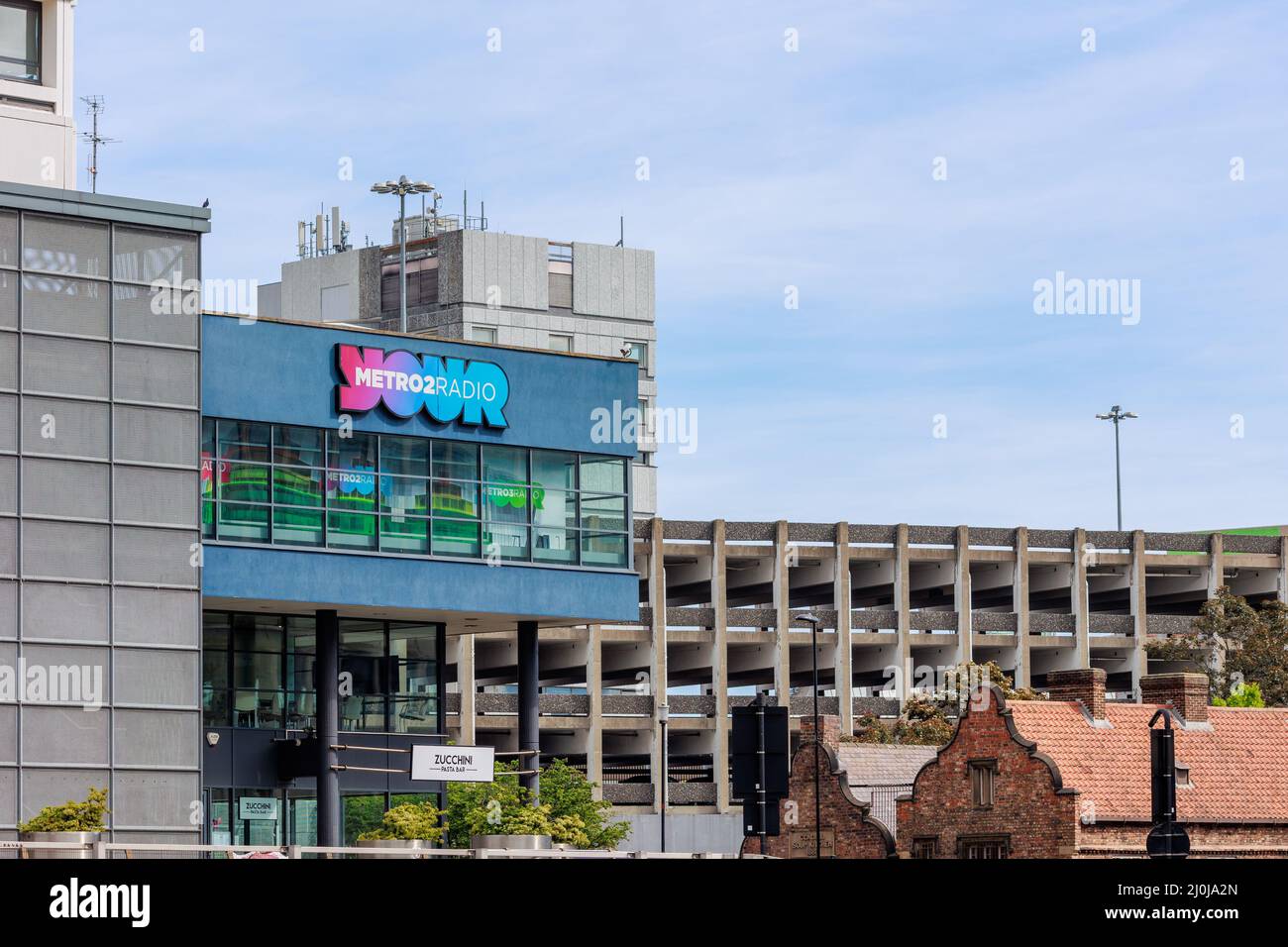 Swan house roundabout hi-res stock photography and images - Alamy