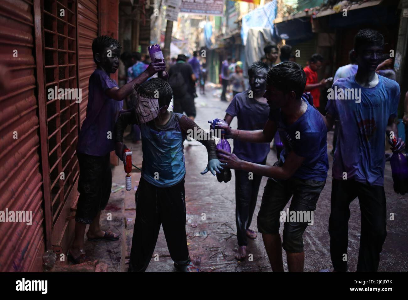 Dhaka, Bangladesh. 19th Mar, 2022. Hindu devotees were seen to celebrate 'Dol Jatra' (also known ...