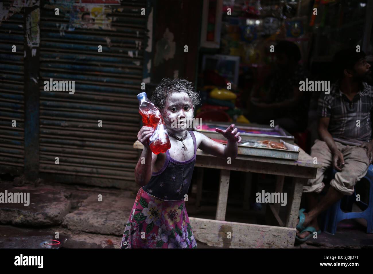 Dhaka, Bangladesh. 19th Mar, 2022. Hindu devotees were seen to ...