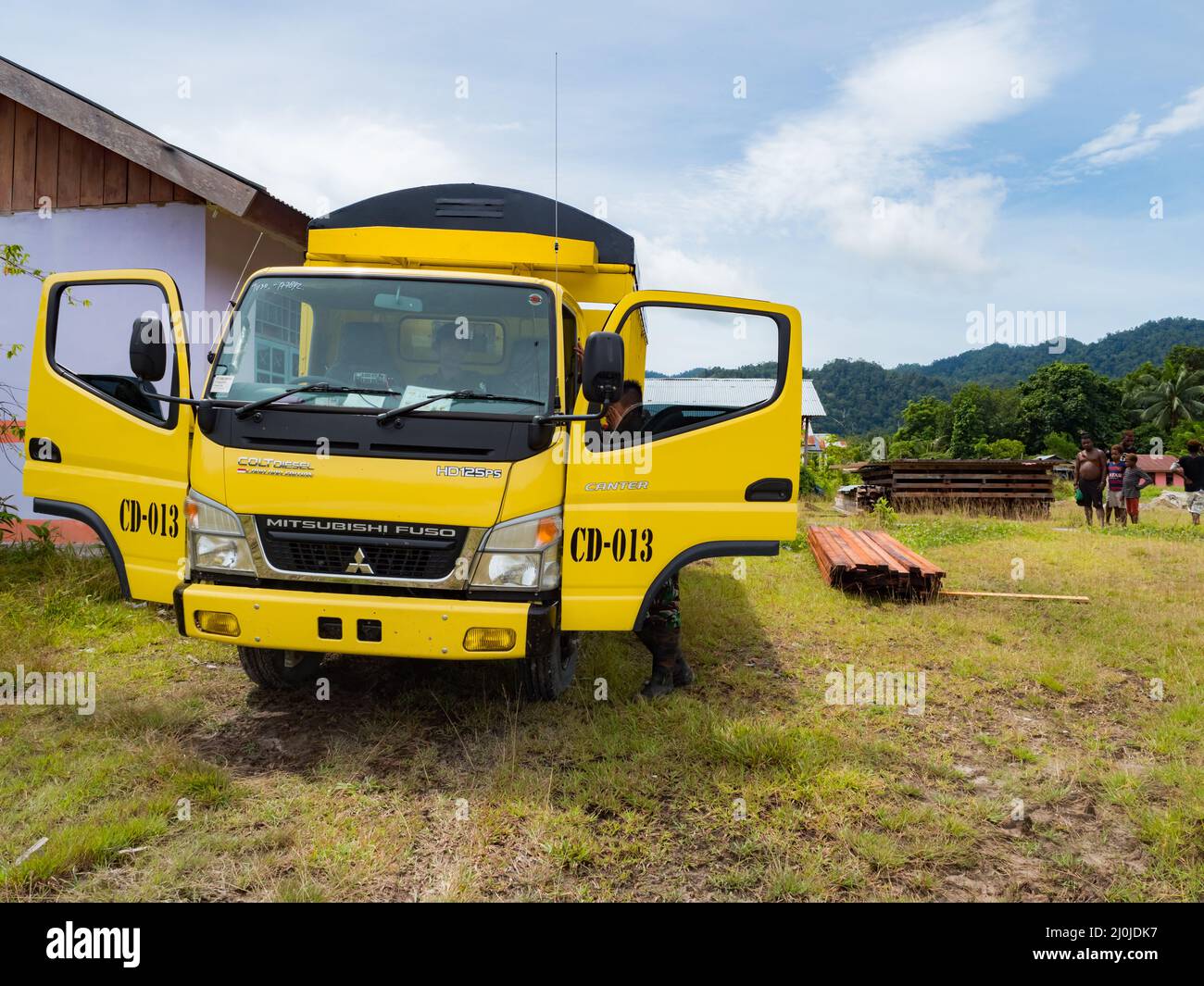 Lorry transport indonesia hi-res stock photography and images - Alamy