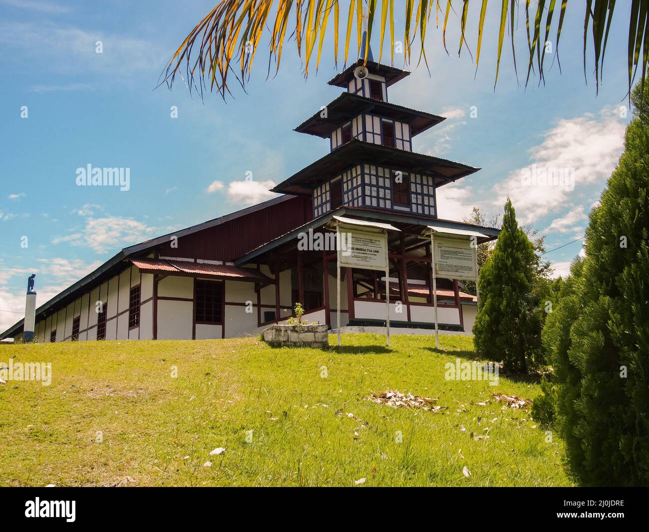 Sentani tribe hi-res stock photography and images - Alamy