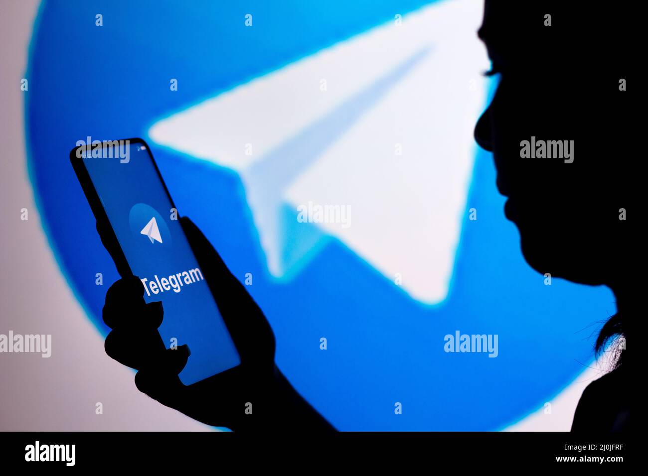 Telegram in brazil hi-res stock photography and images - Alamy