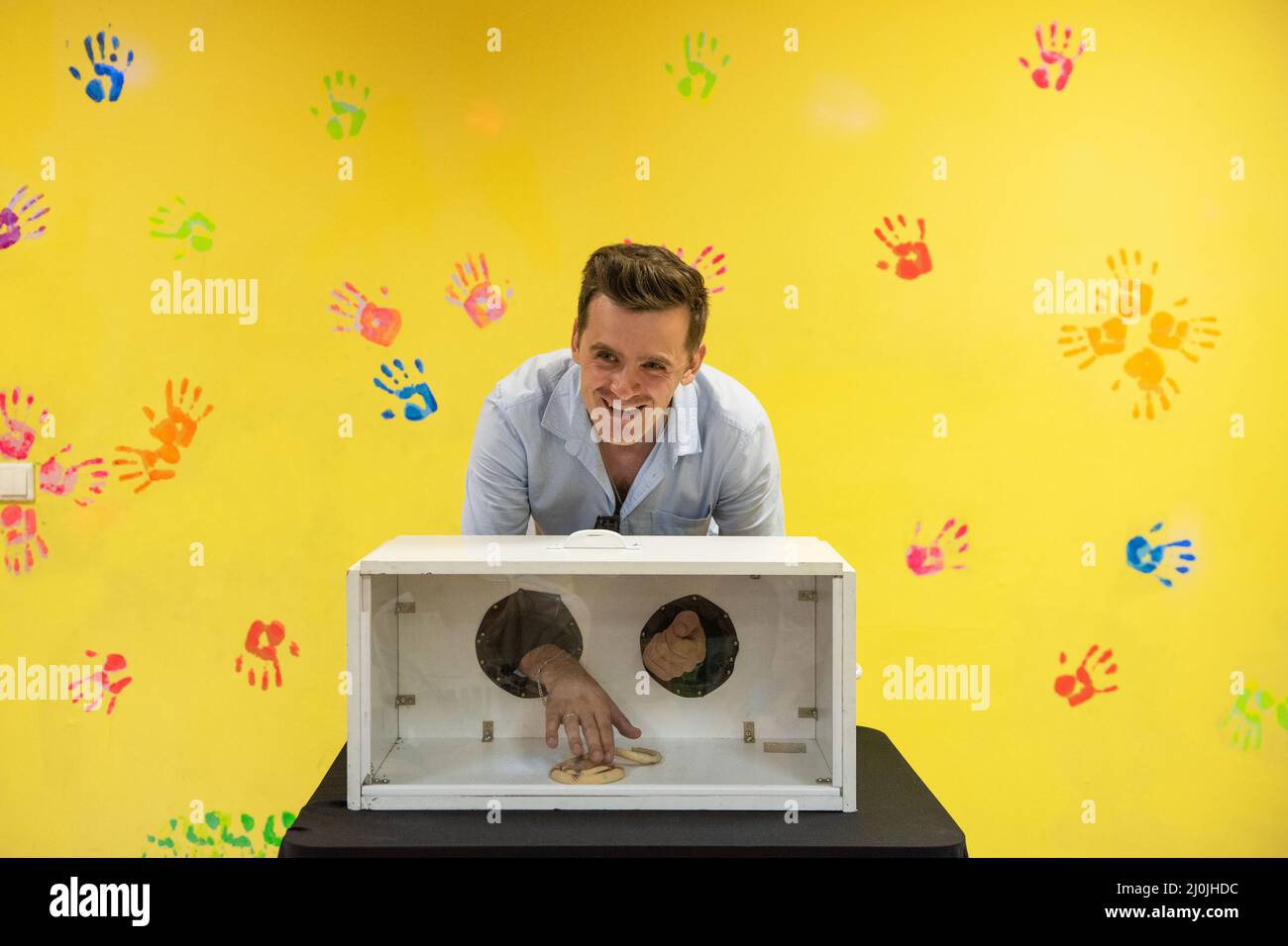 Blind guess game by touch Stock Photo - Alamy