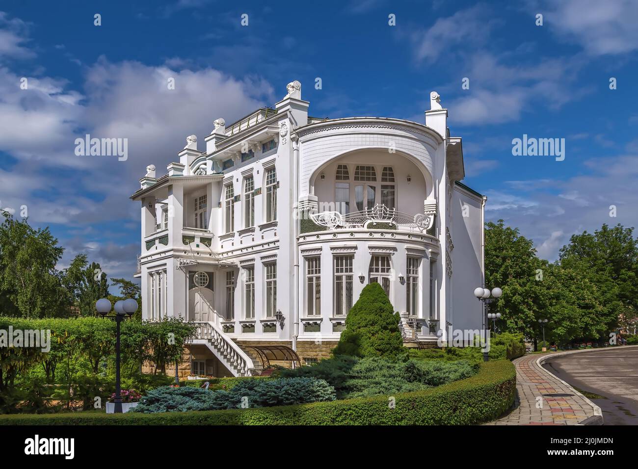 Beautiful exterior historic building hi-res stock photography and ...