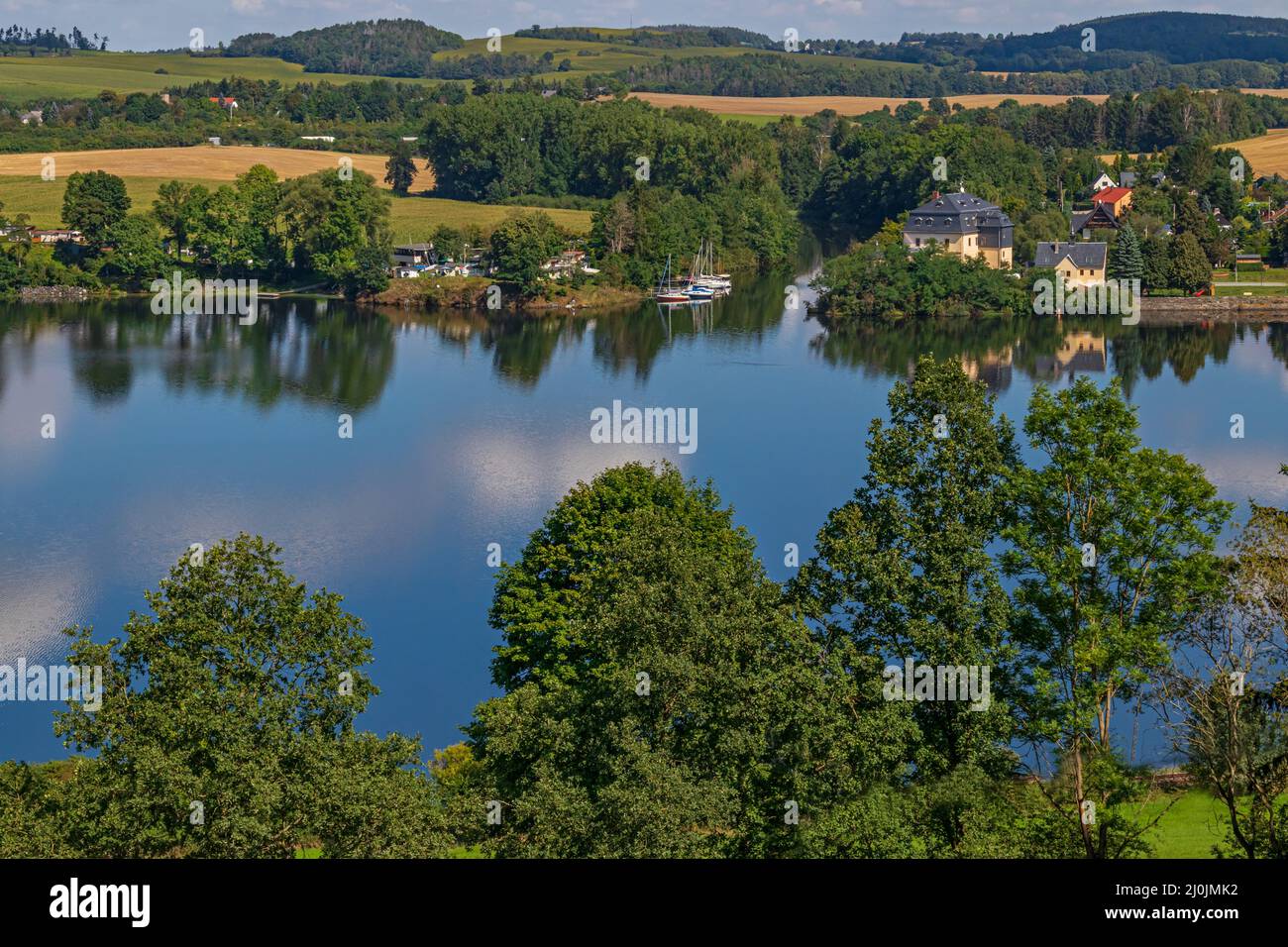 Dam pirk hi-res stock photography and images - Alamy