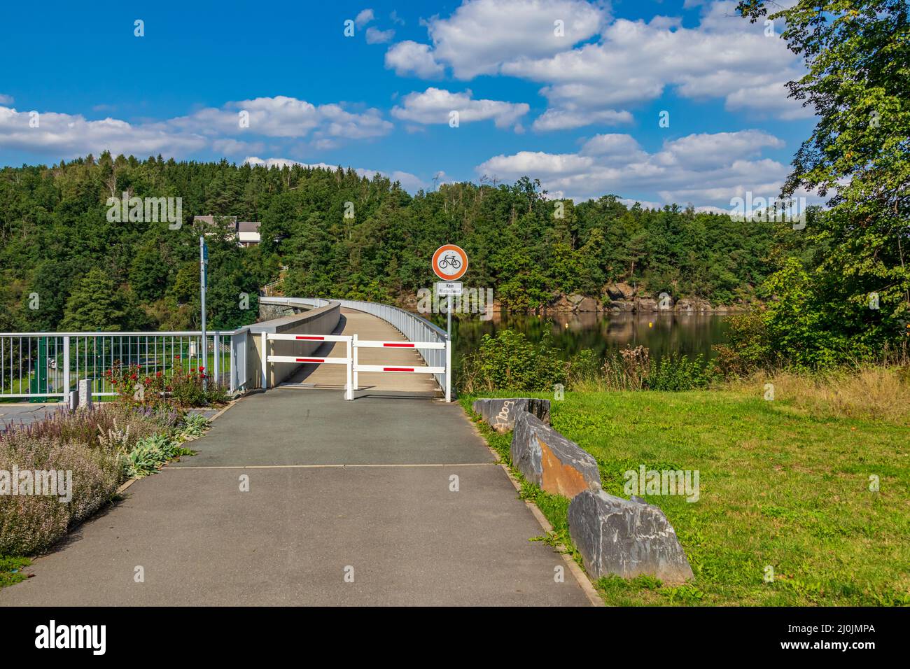 Dam pirk hi-res stock photography and images - Alamy