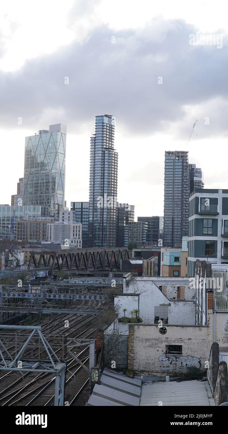 20 canada square london hi-res stock photography and images - Alamy