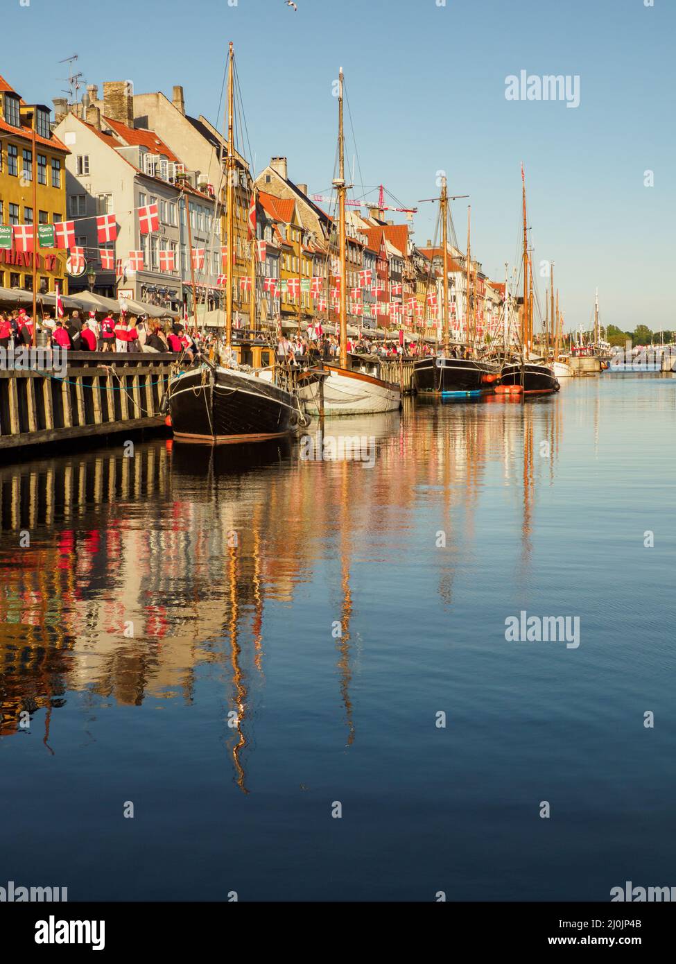 New Harbour, Copenhagen, Denmark - July 2021: View of Nyhavn canal with ...