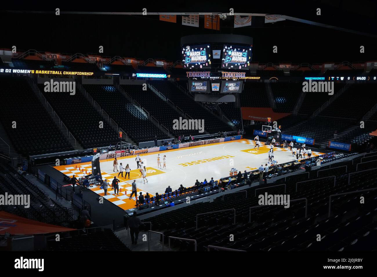 Ncaa womens basketball arena hi-res stock photography and images - Alamy