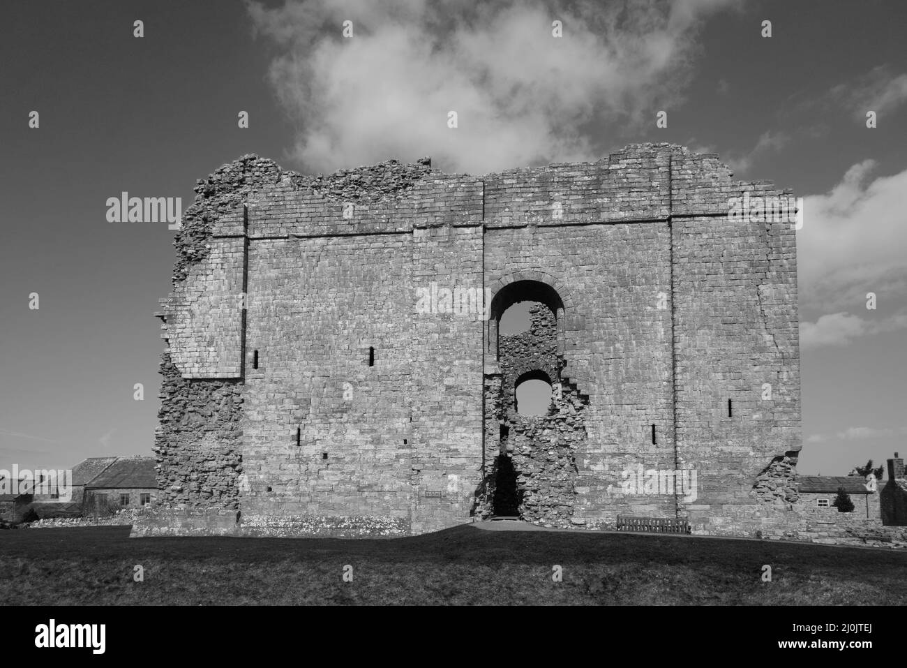 Medieval Bowes Castle in County Durham Stock Photo - Alamy