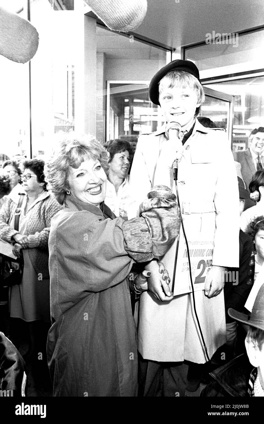 Impressionist Janet Brown was in North Shields on 1st September 1982 ...