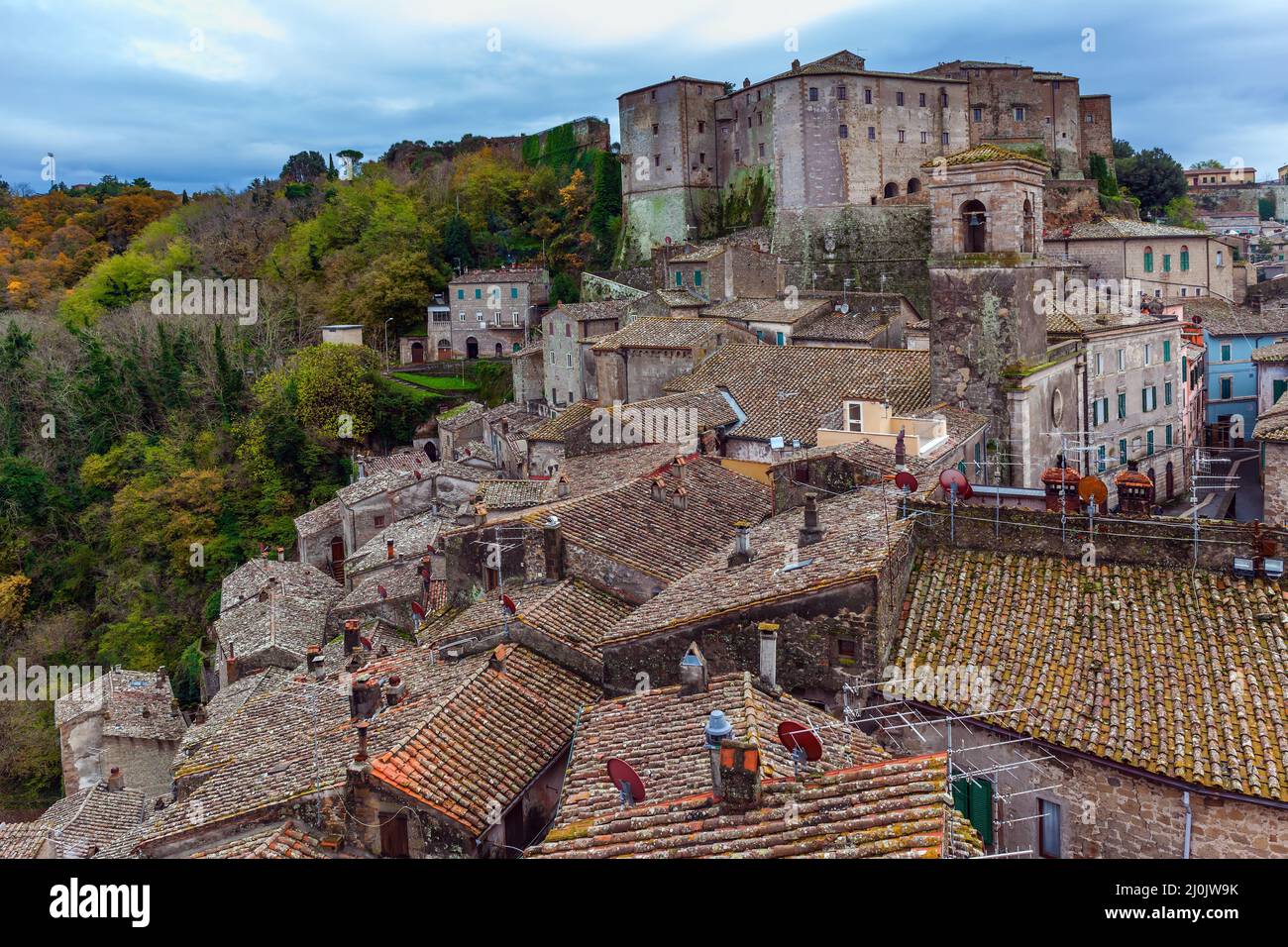 The city of Sorano. Italy Stock Photo - Alamy
