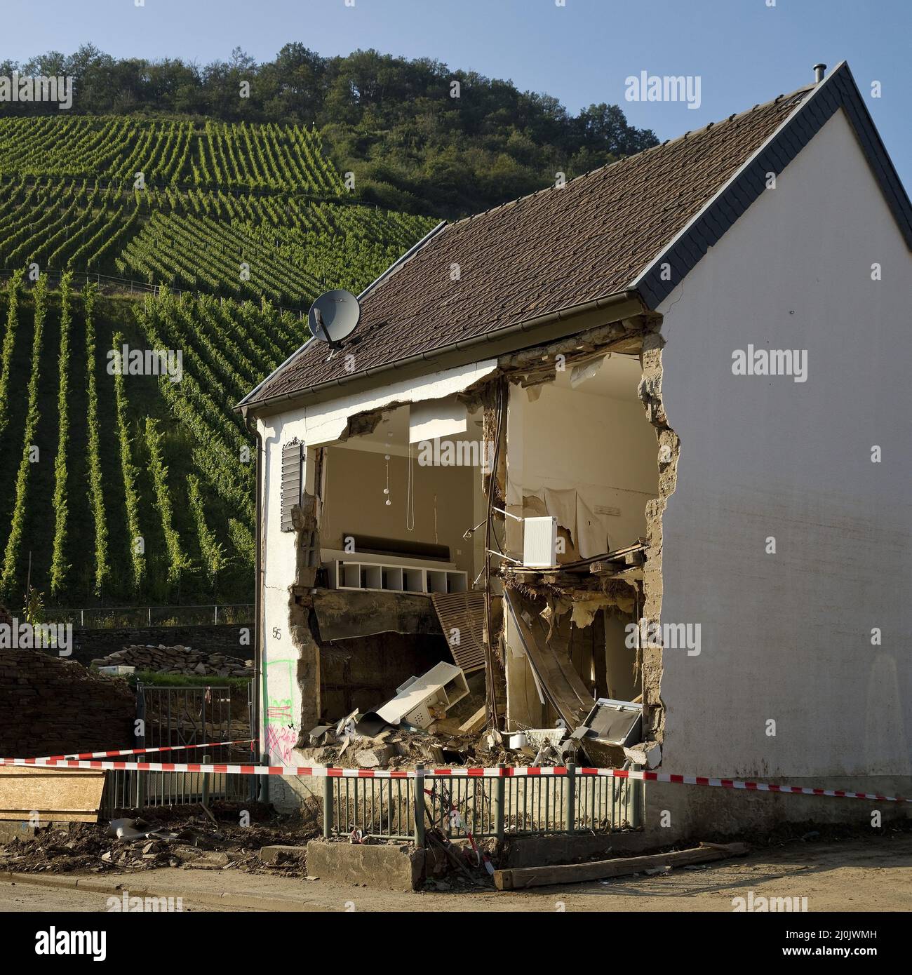 Ahr flood vineyards 2021 hi-res stock photography and images - Alamy
