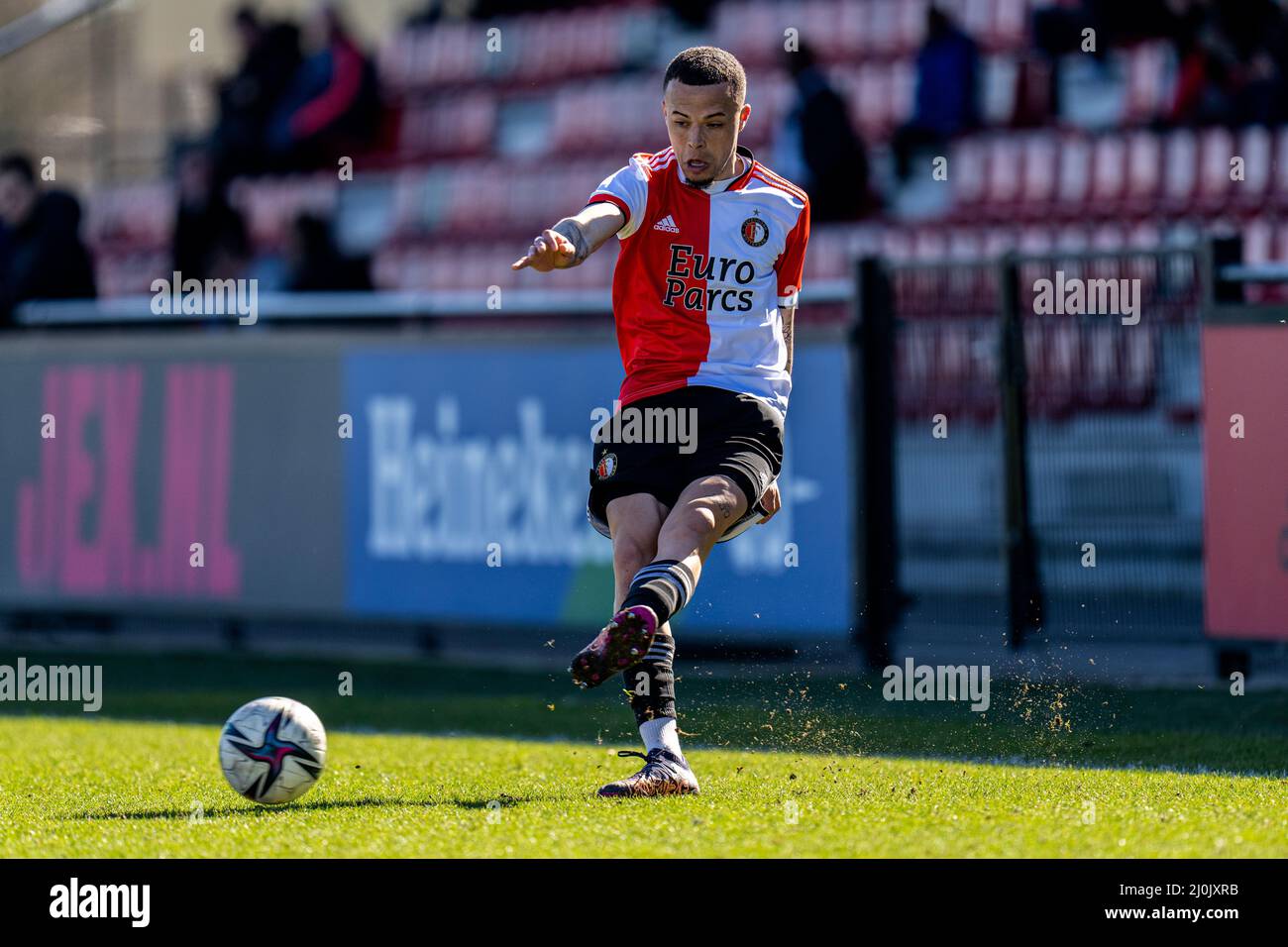 Quilindschy hartman o21 hi-res stock photography and images - Alamy