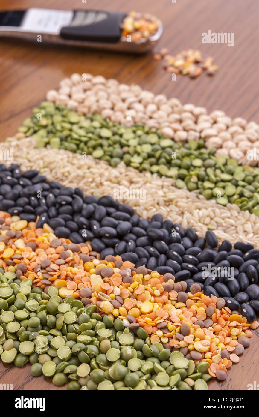 Split grains hi-res stock photography and images - Alamy