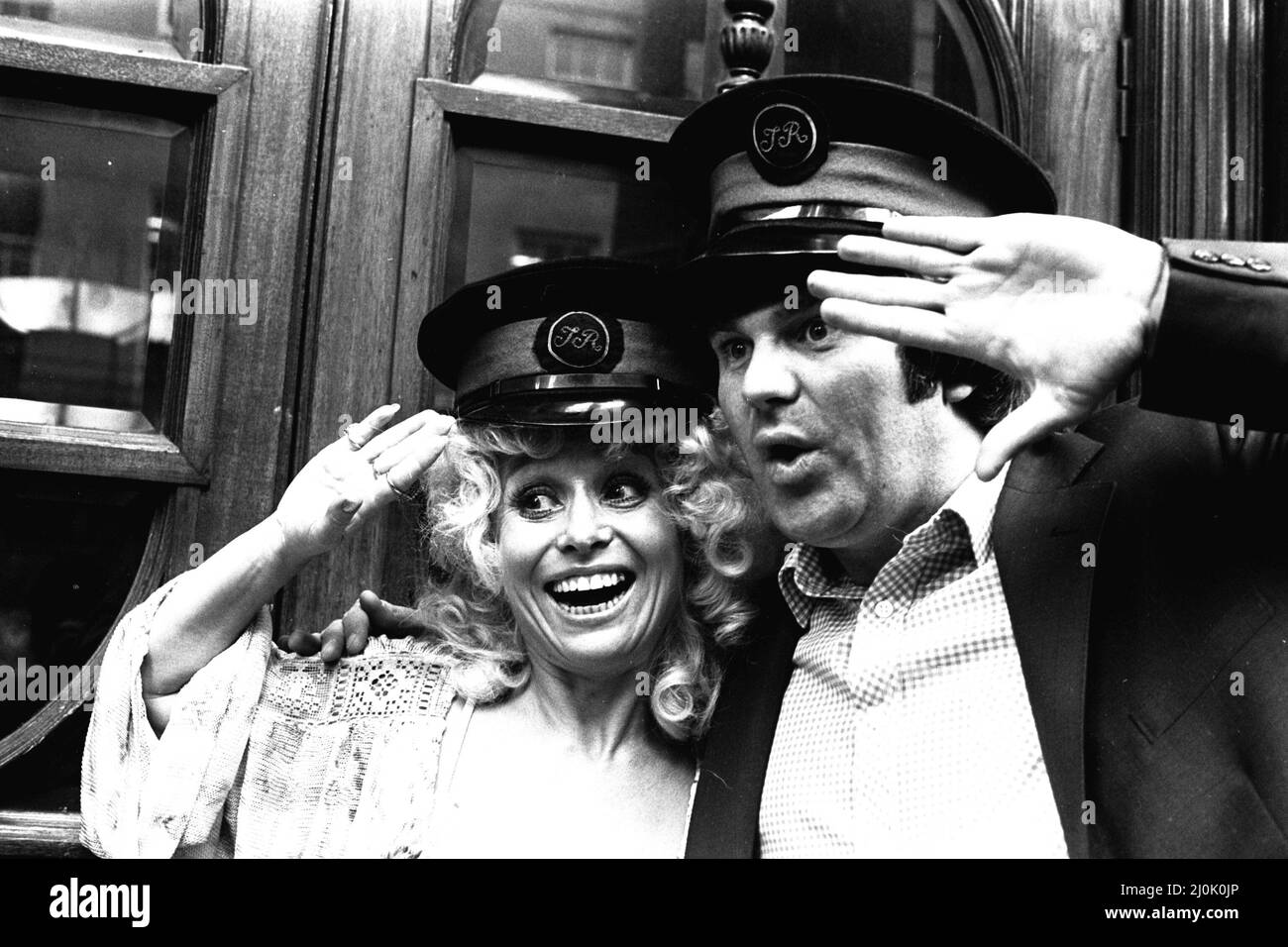 Carry-on actress Barbara Windsor with local comedian Spike Rawlings ...