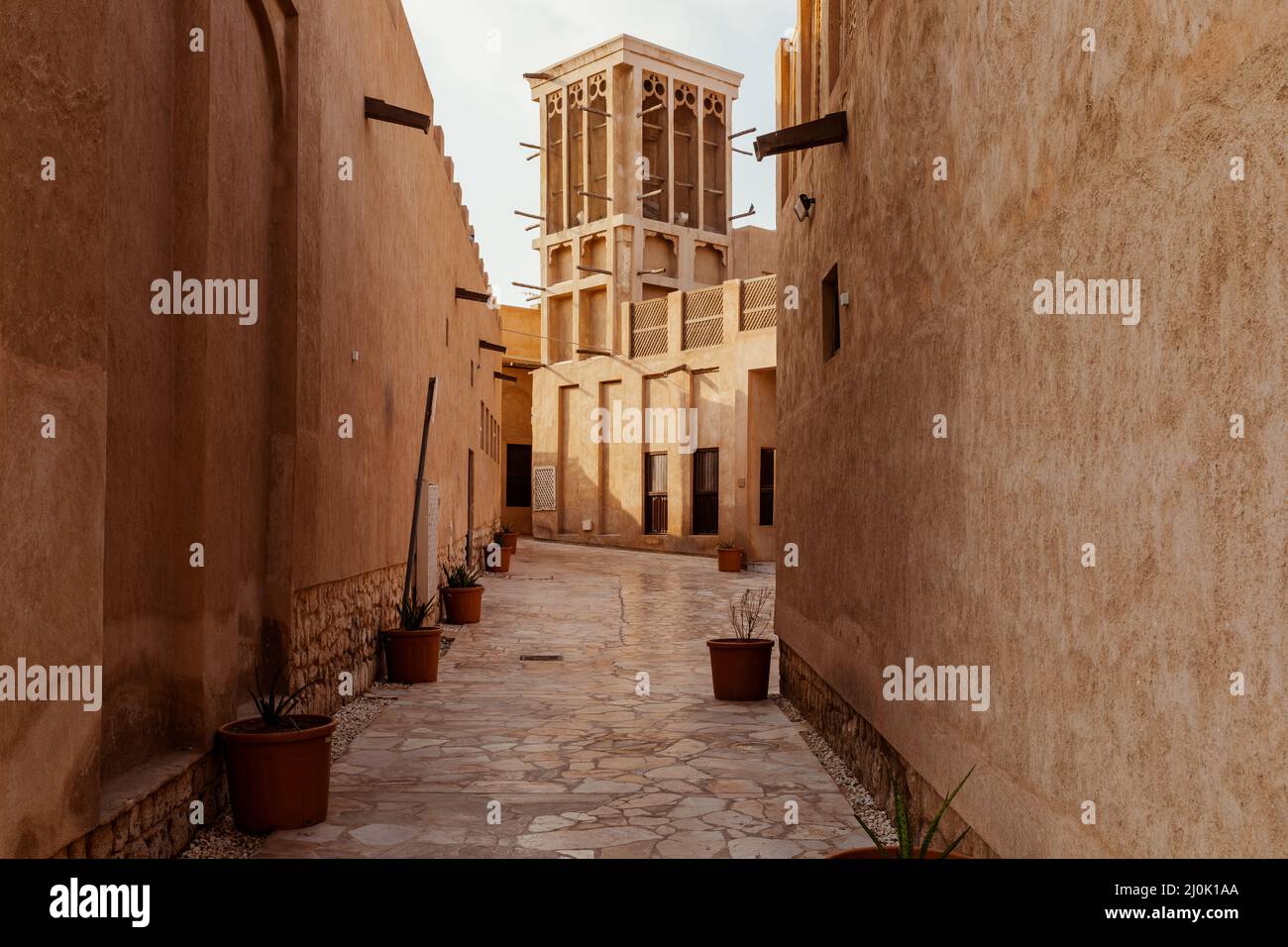 Uae emirate dubai architecture heritage hi-res stock photography and ...