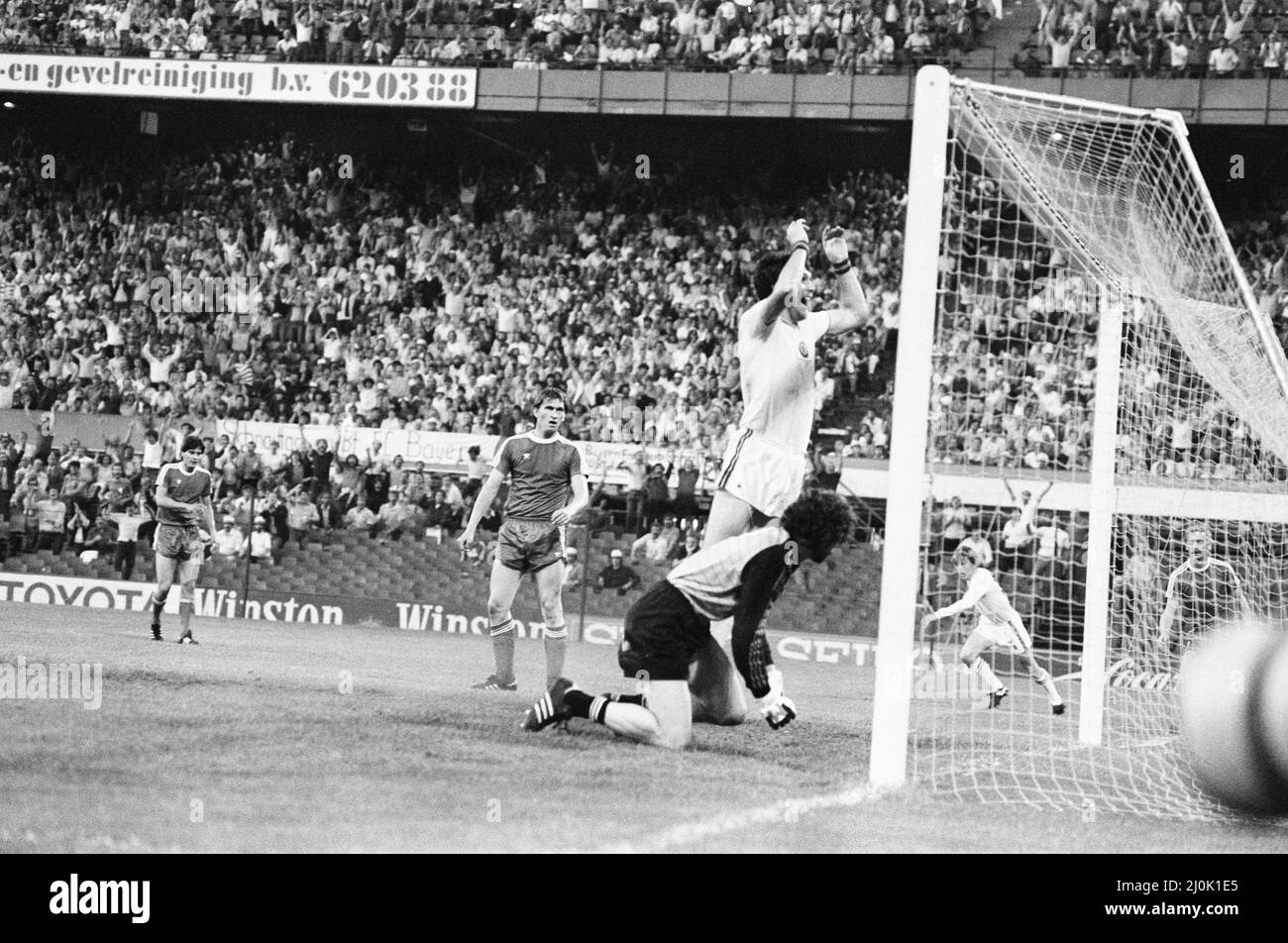 European Cup Final at De Kuip Staium in Rotterdam.Aston Villa 1 v ...