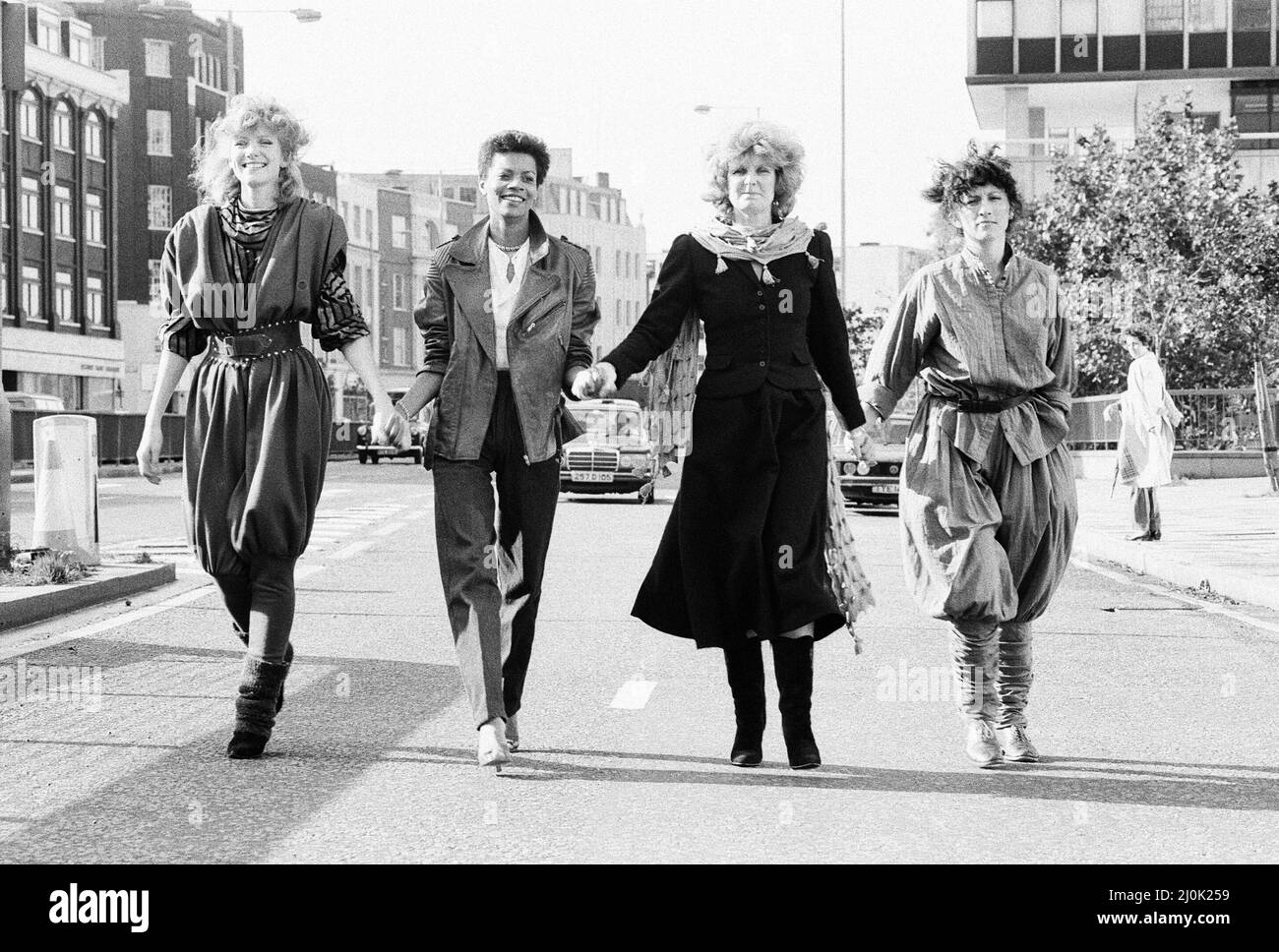 Widows clothing hi-res stock photography and images - Alamy