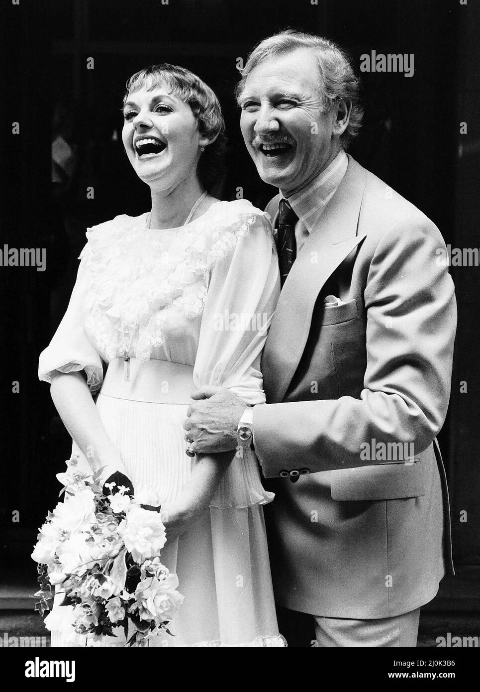 Leslie Phillips Actor Marries Actress Angela Scoular In London Dbase ...