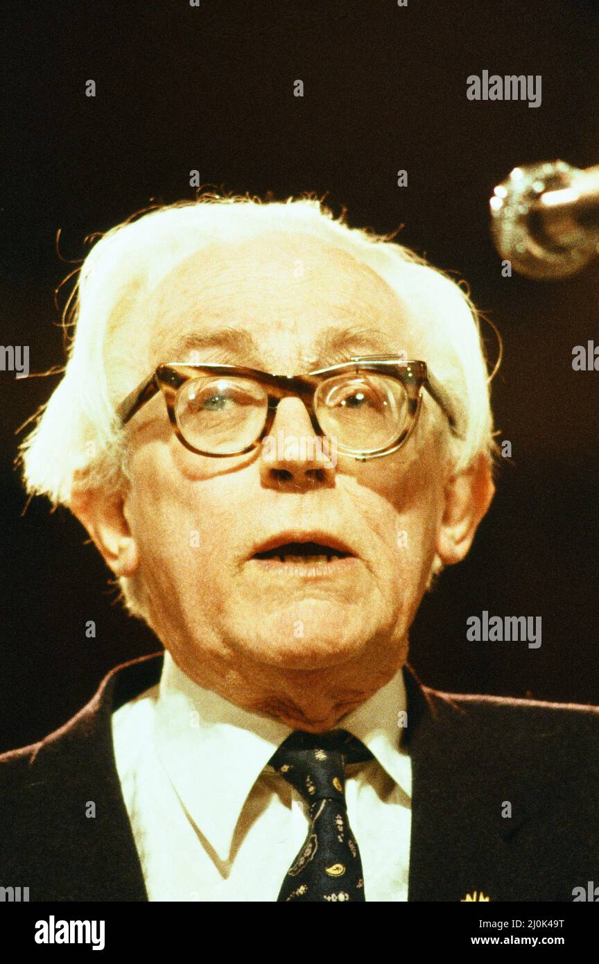 Leader of the Labour Party Michael Foot. September 1982 Stock Photo - Alamy
