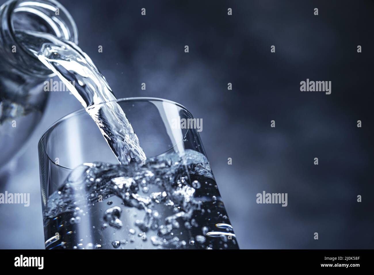 Pouring water stream hi-res stock photography and images - Alamy