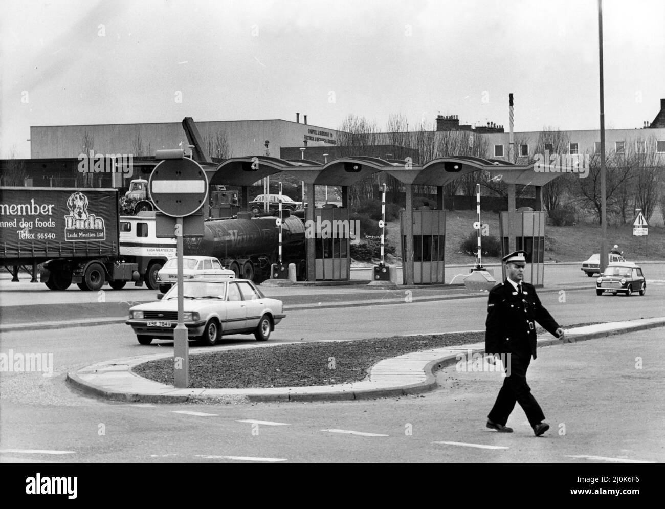 The Tyne Tunnel, runs under the River Tyne from Howdon in North ...