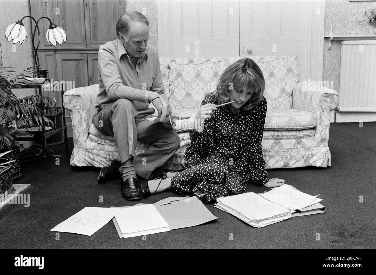 happily-married-couple-esther-rantzen-and-husband-desmond-wilcox