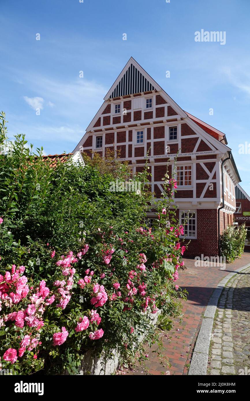 Half-timbered house in Otterndorf Stock Photo - Alamy