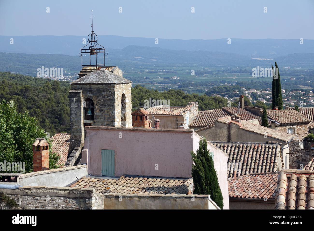 Old town of Le Barroux, Provence Stock Photo - Alamy