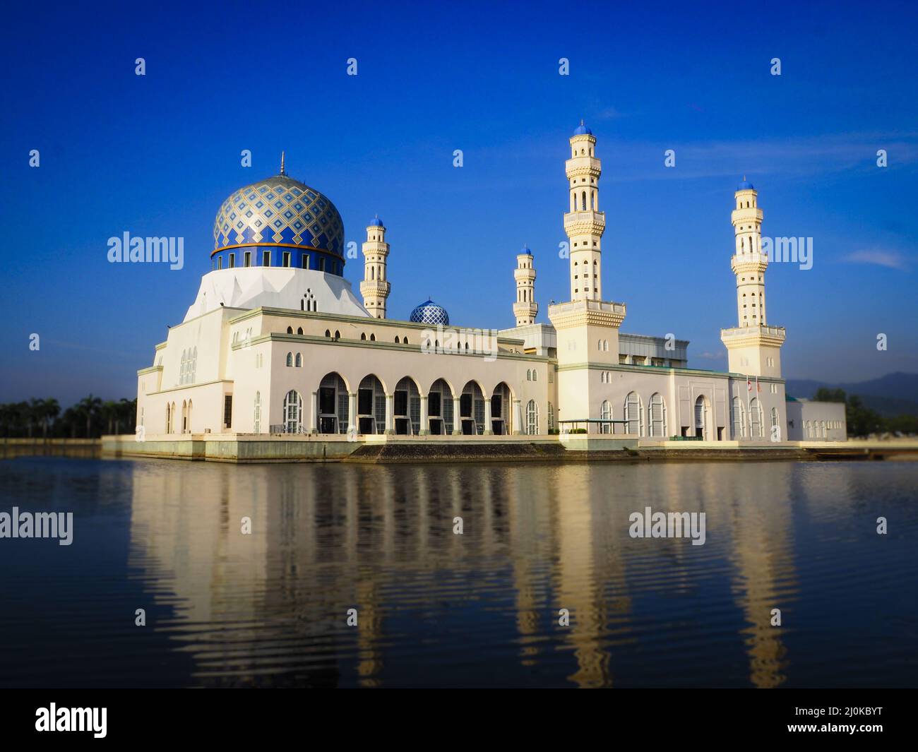 Scenic view of the Kota Kinabalu City Floating Mosque, Sabah Borneo ...