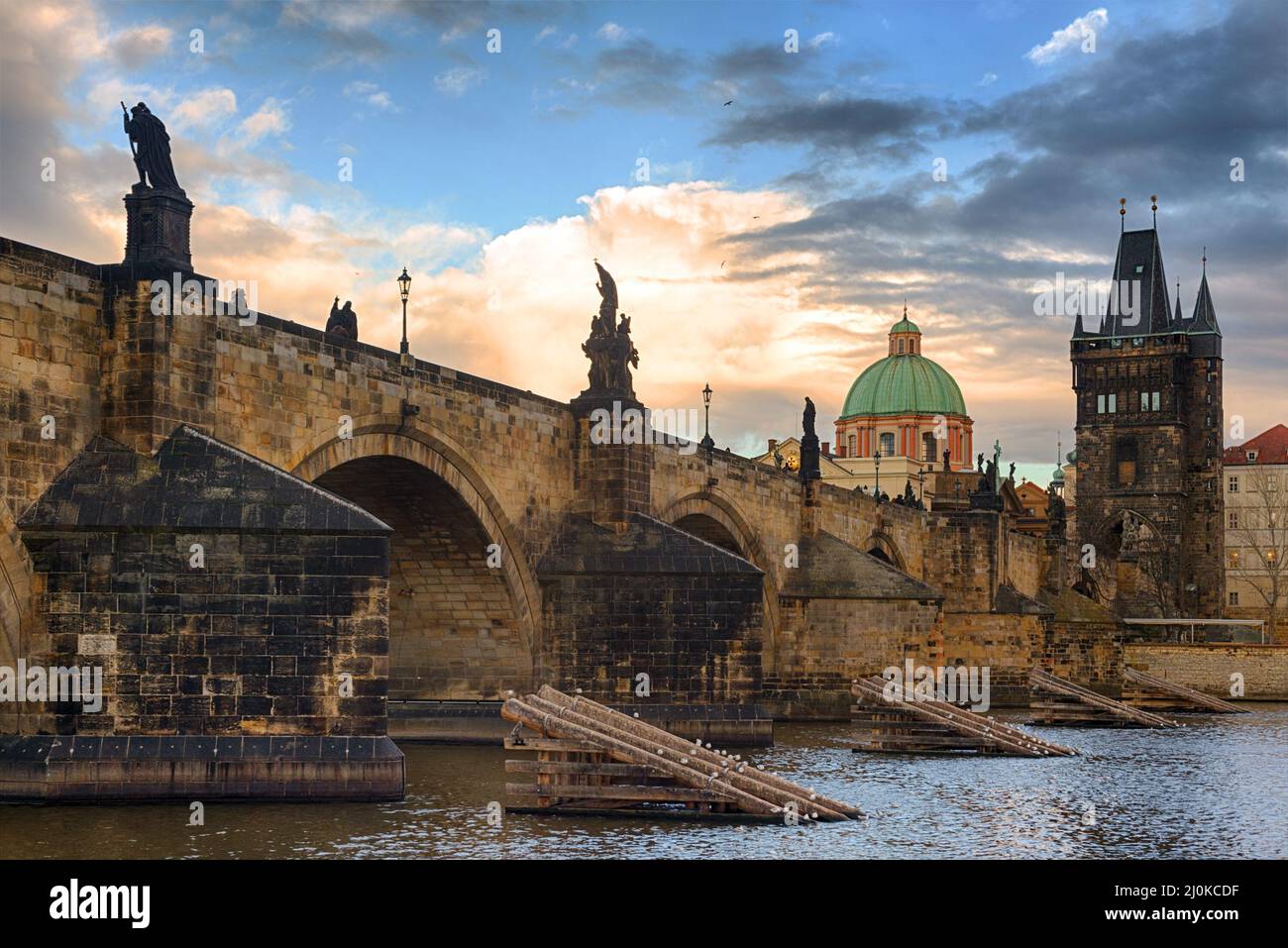 Czech bridge hi-res stock photography and images - Alamy