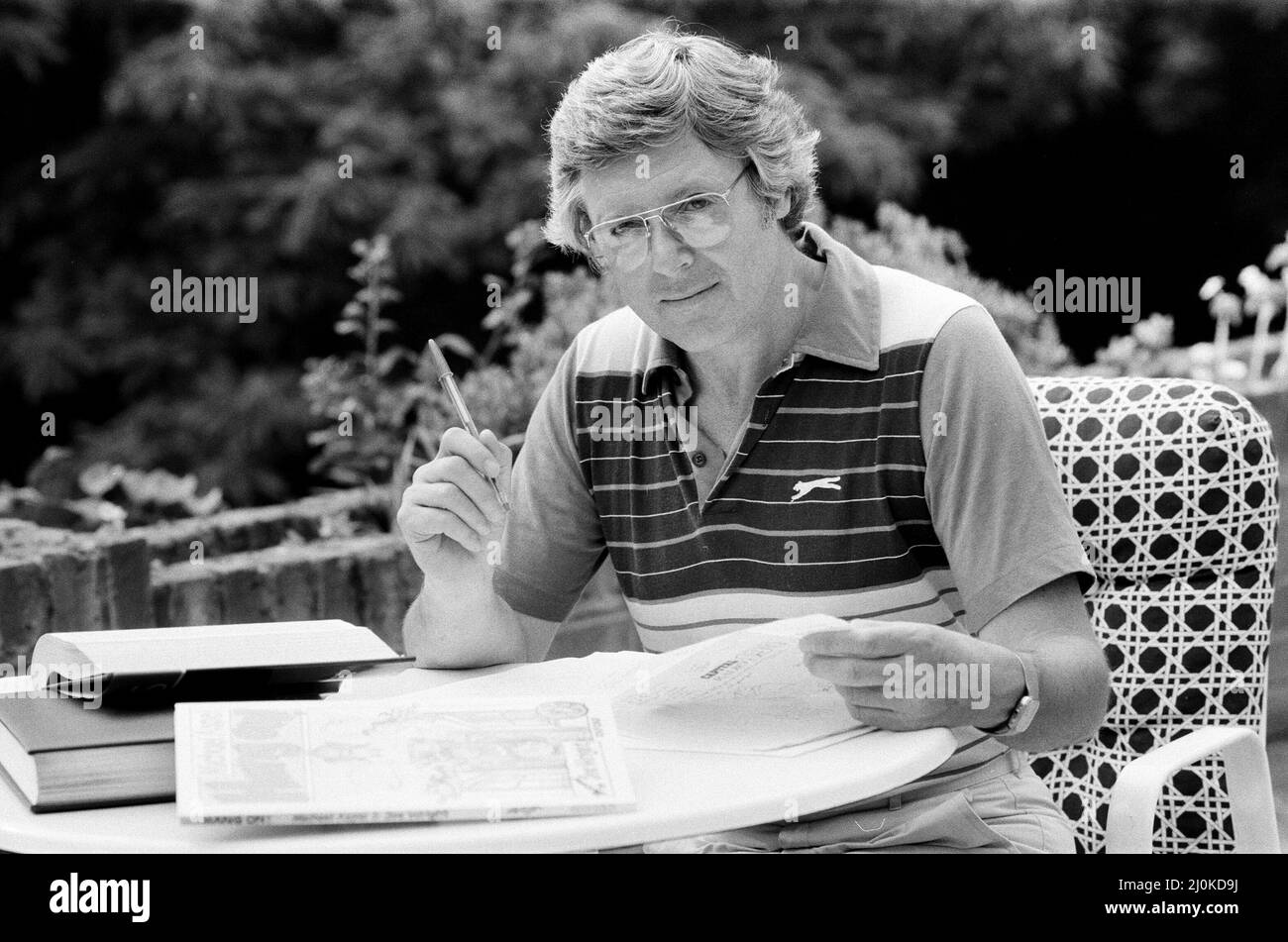 Michael Aspel pictured at home with his family. September 1982 Stock ...