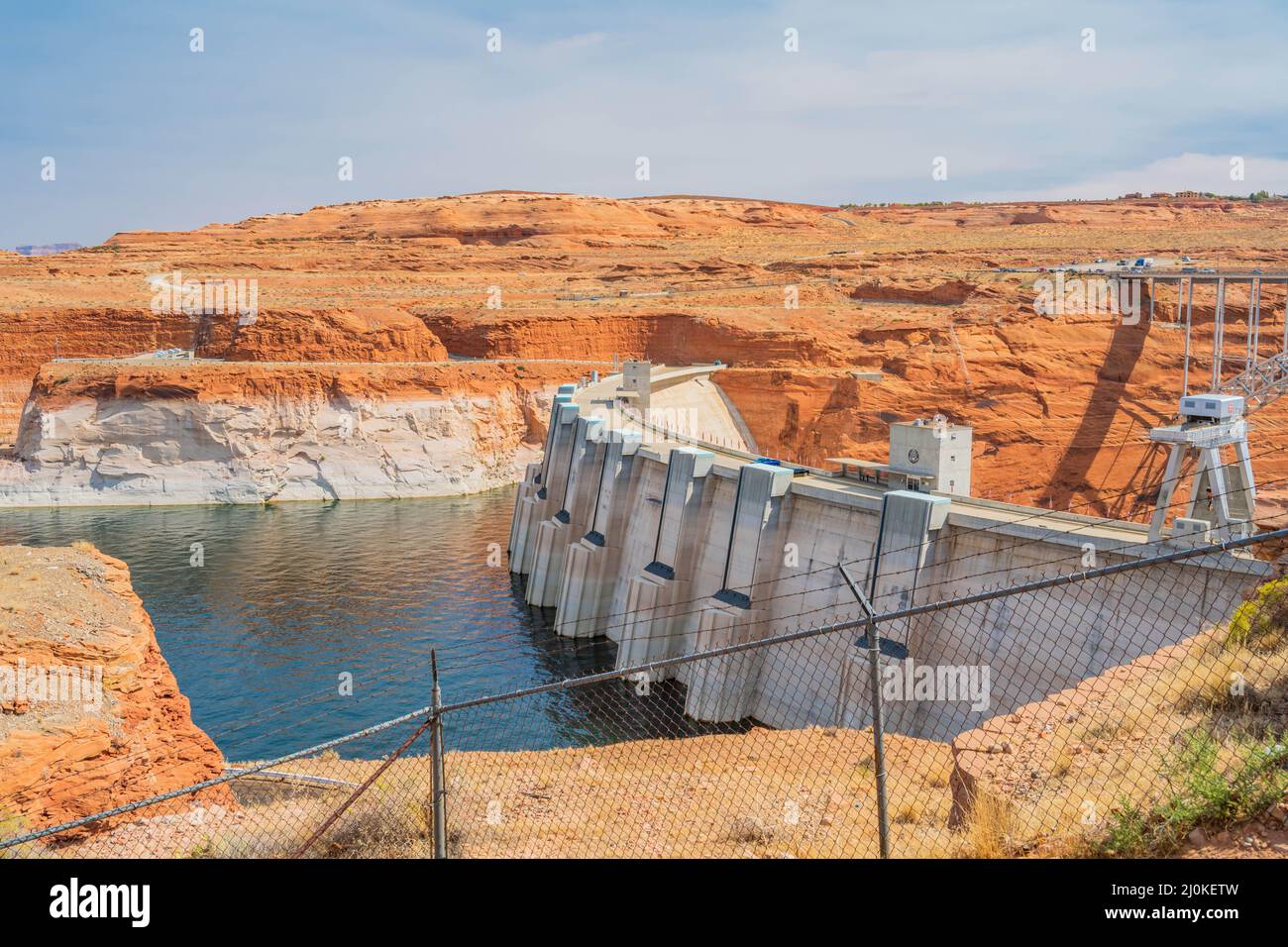 Arch gravity dam hi-res stock photography and images - Alamy