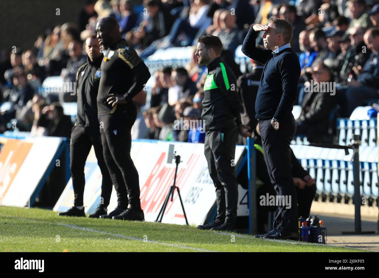 Gillingham manager neil harris hi-res stock photography and images - Alamy