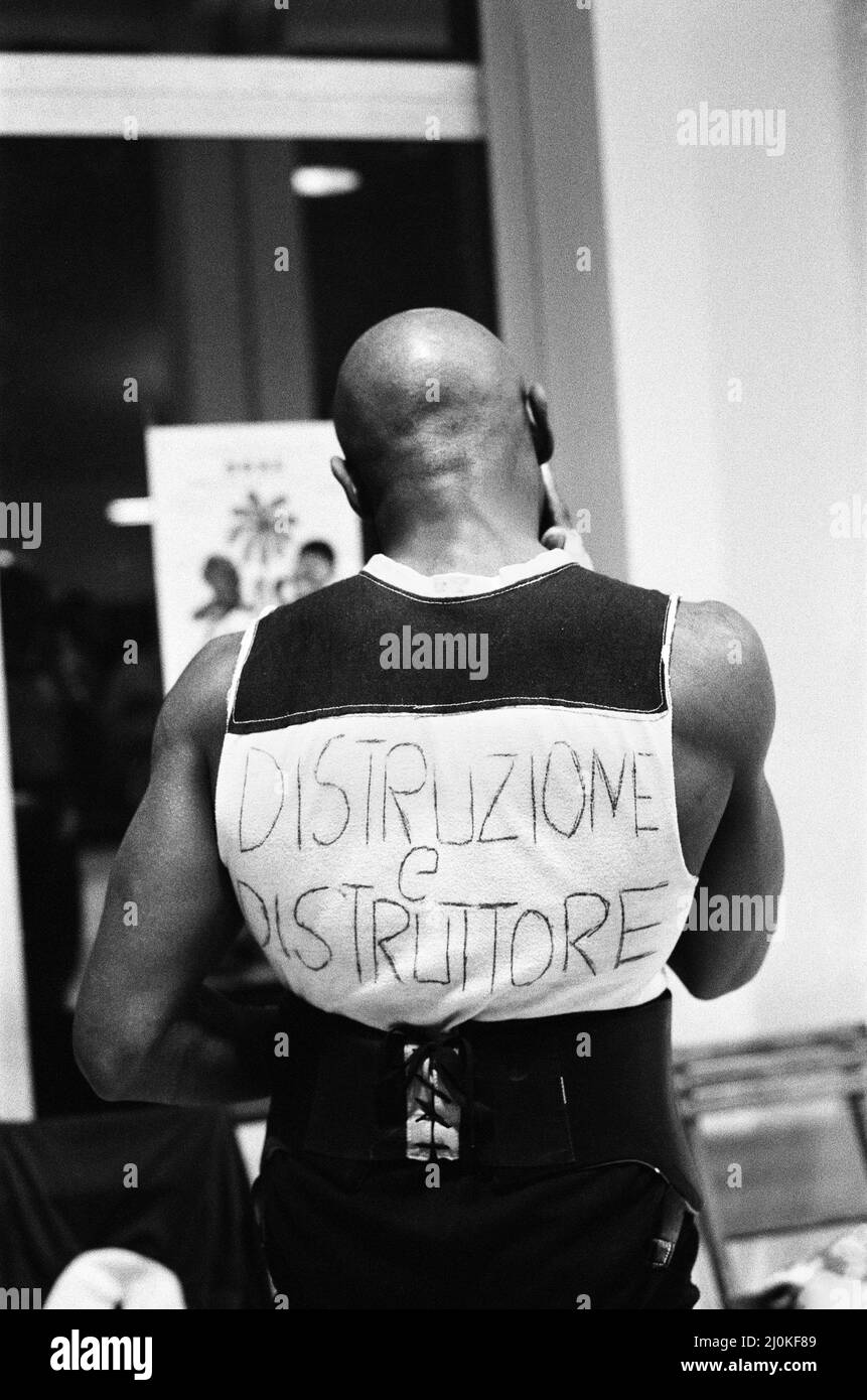 WBC and WBA world champion Marvin Hagler training for his sixth defence ...