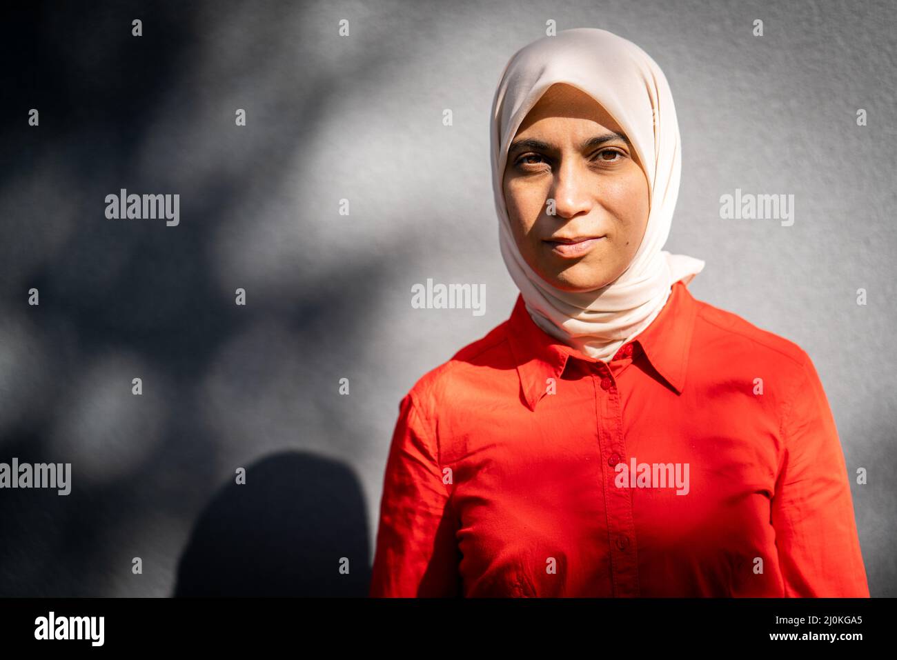 Happy middle aged muslim lady hi-res stock photography and images - Alamy