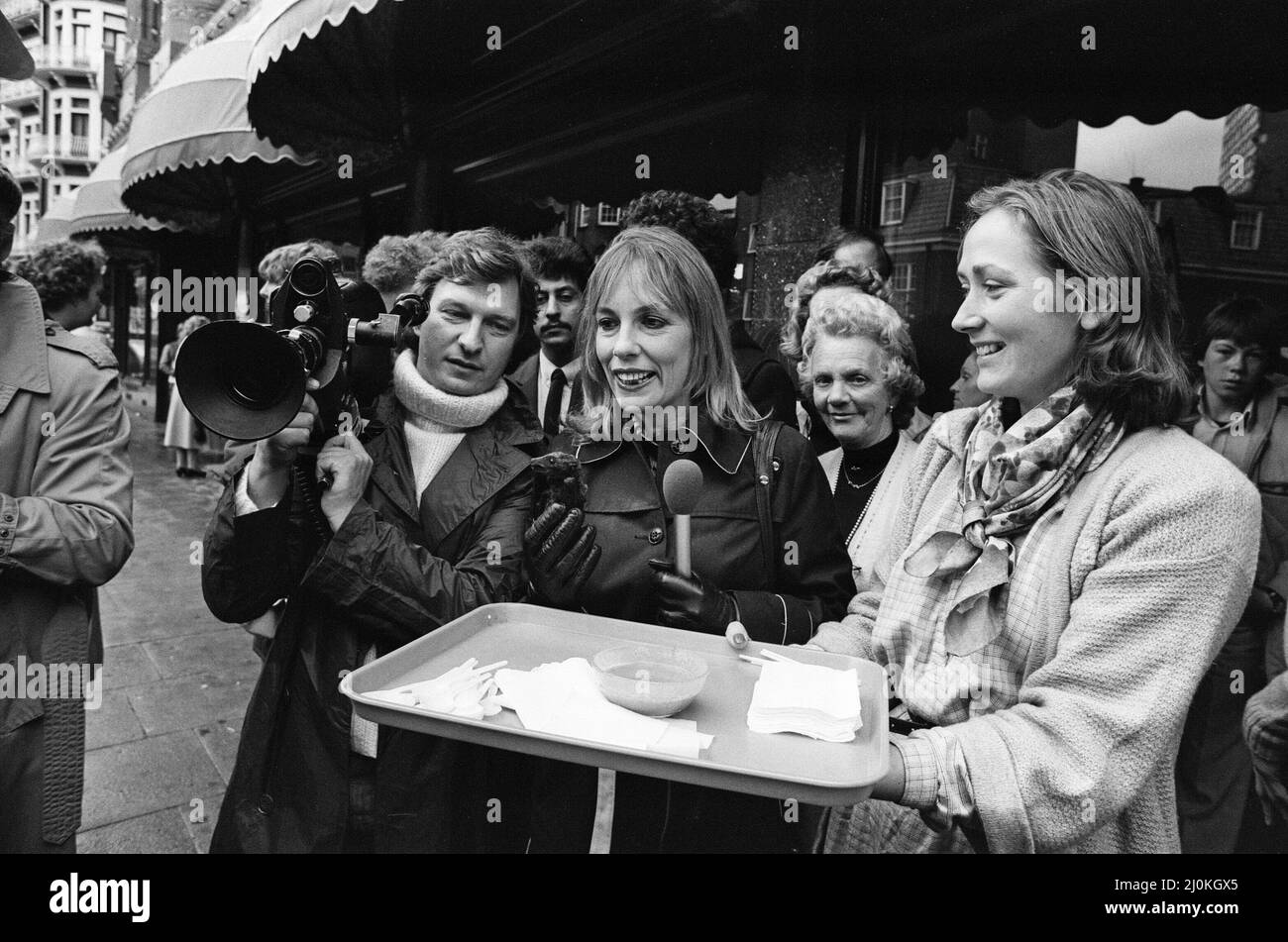 "That's Life" television star Esther Rantzen pictured asking passers-by ...