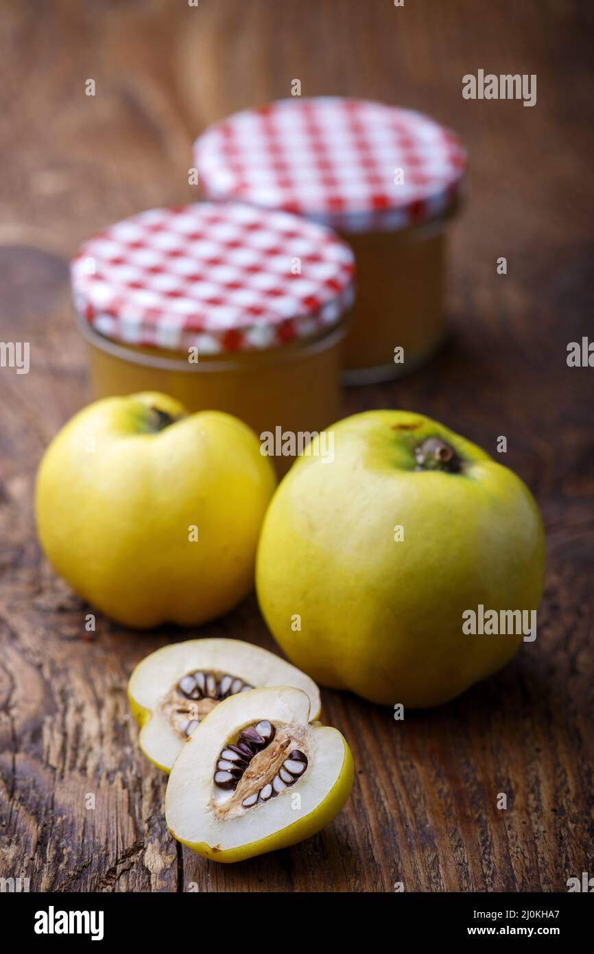 Food fruit fruits quinces quitten hi-res stock photography and images ...