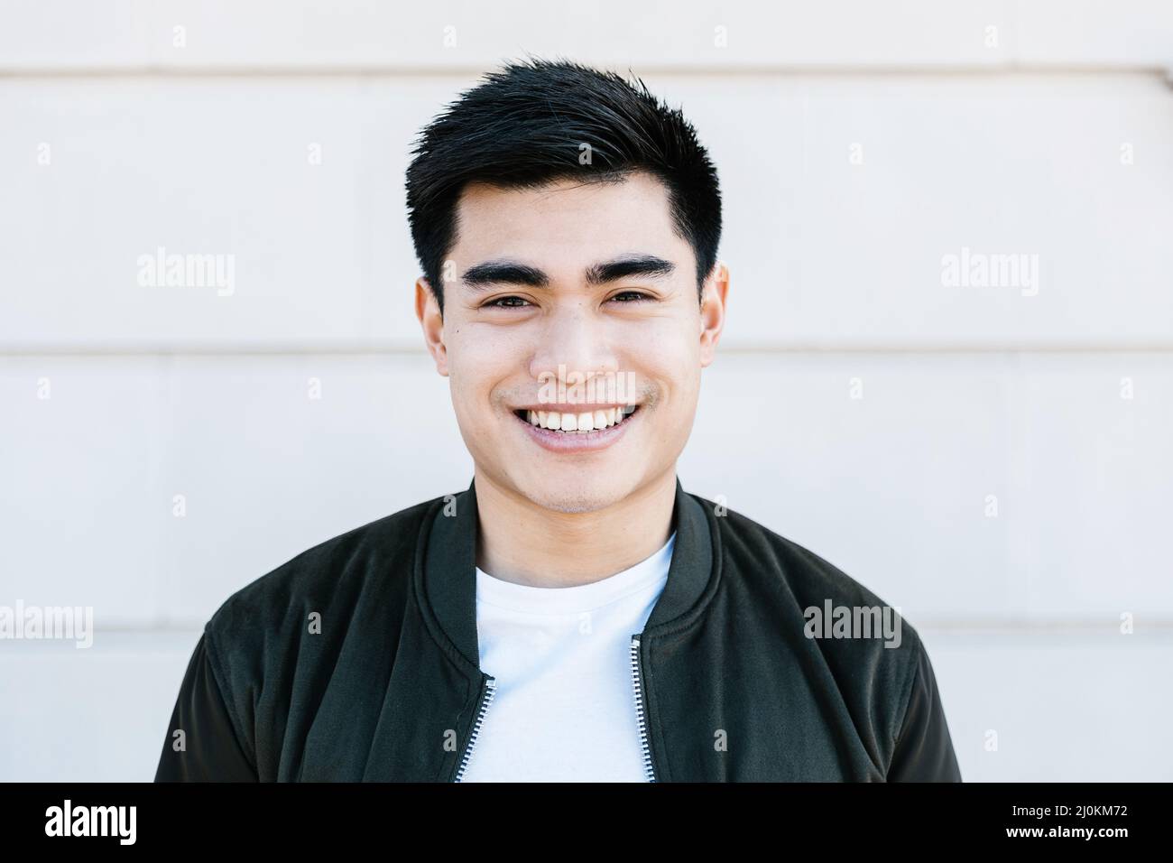 Asian ethnicity man portrait hi-res stock photography and images - Alamy